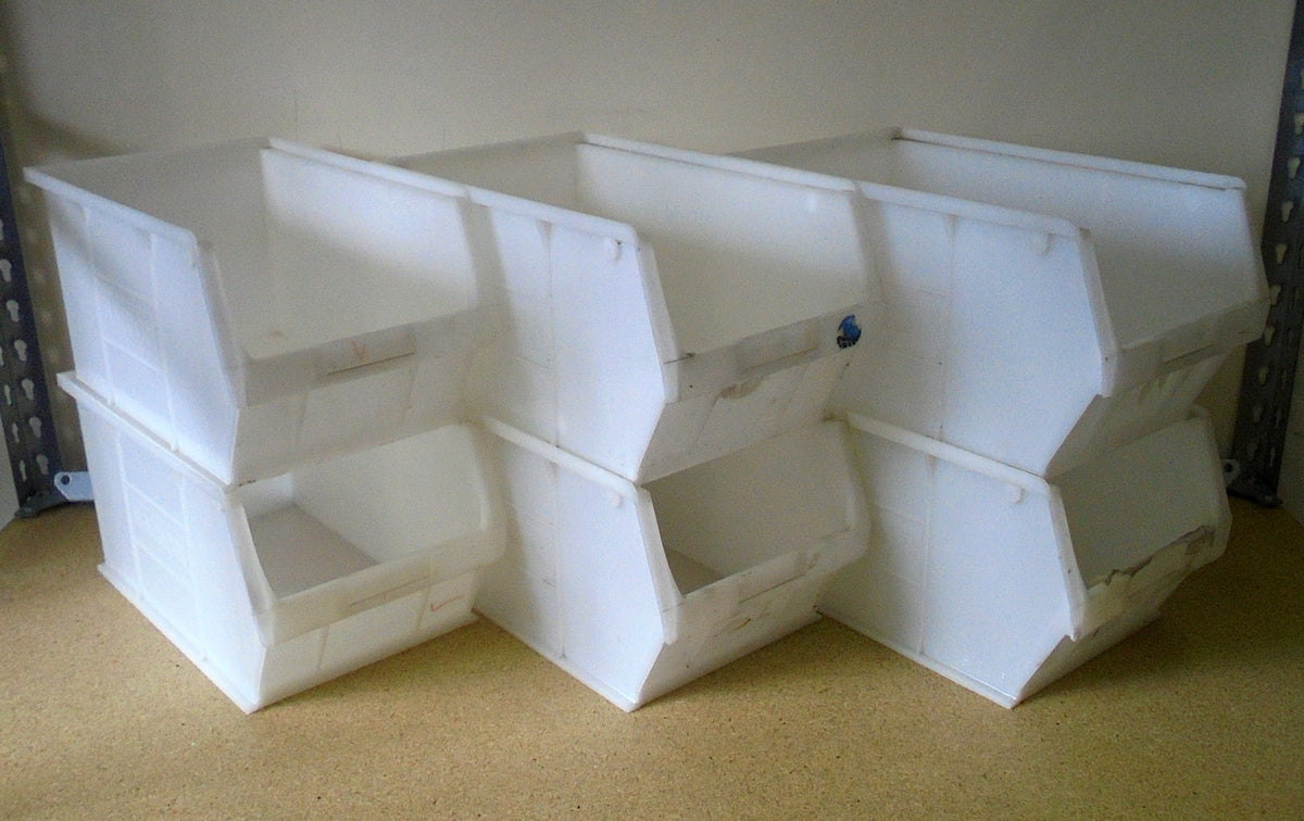 10x Used Size 5 OPAQUE Storage Bin 350x200x180mm H – Storage Bins